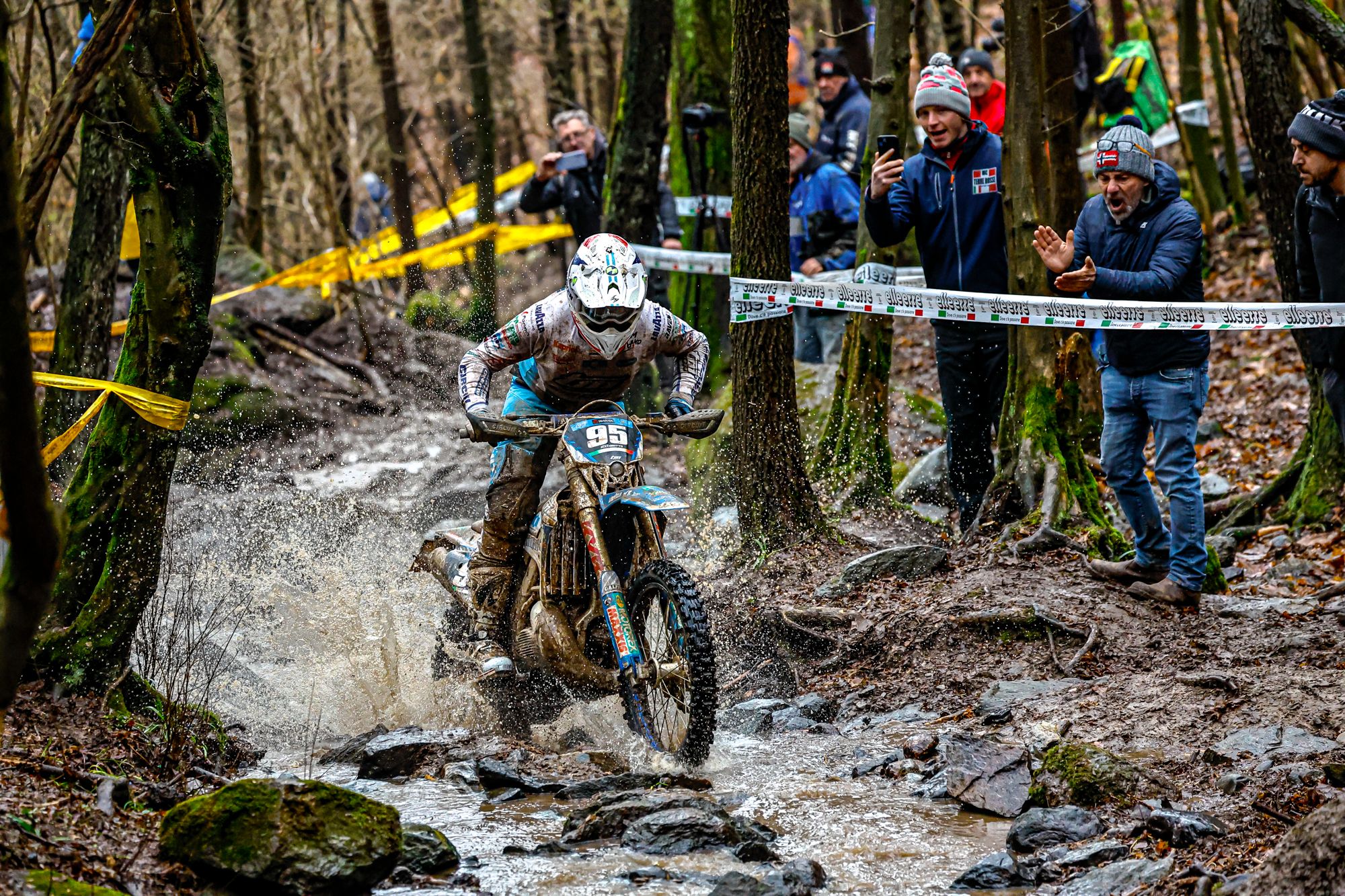 TM Boano Factory: Assoluti Italia Rd1 2024 - Cavaglia - TM UK: TM 'Moto ...